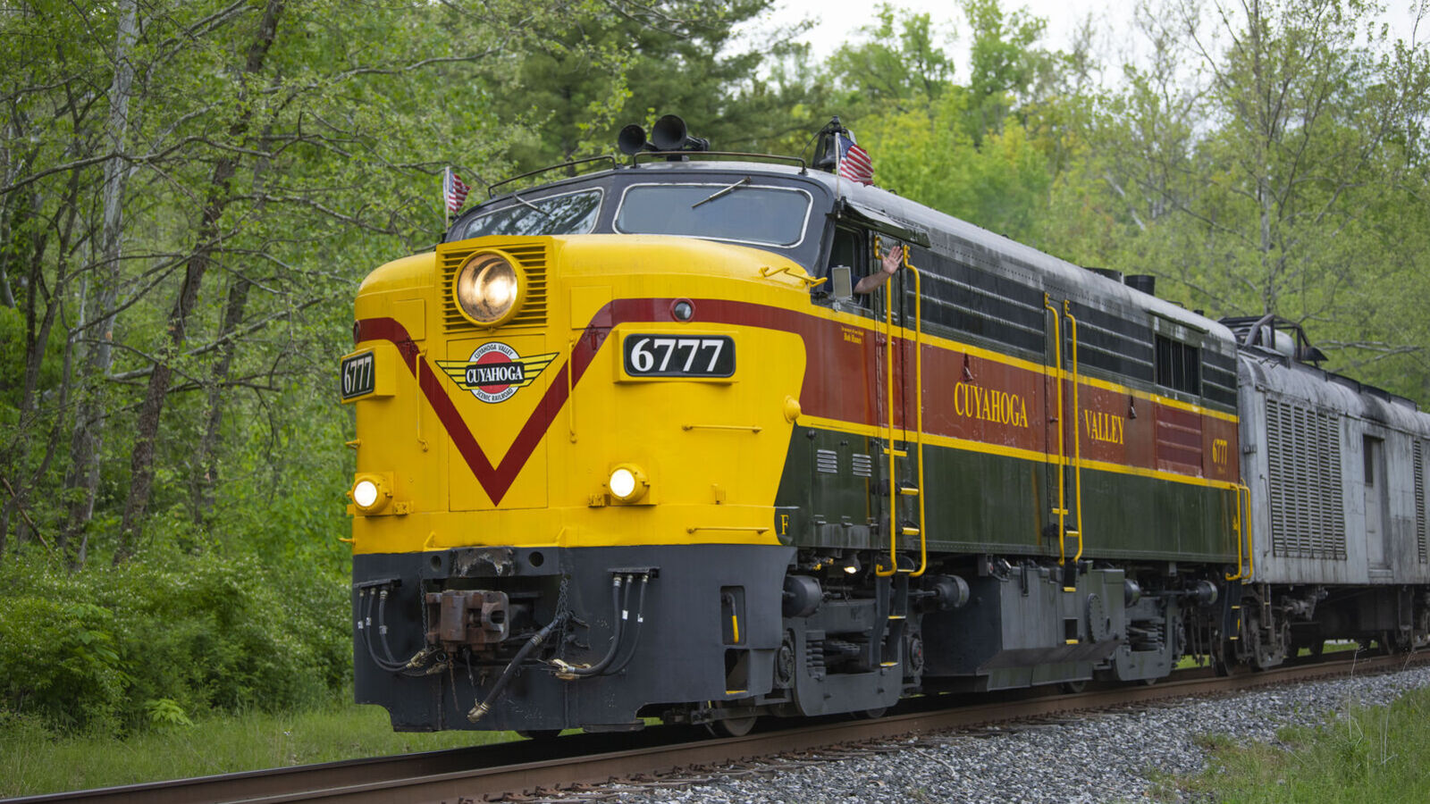 CVSR Returns To Rails